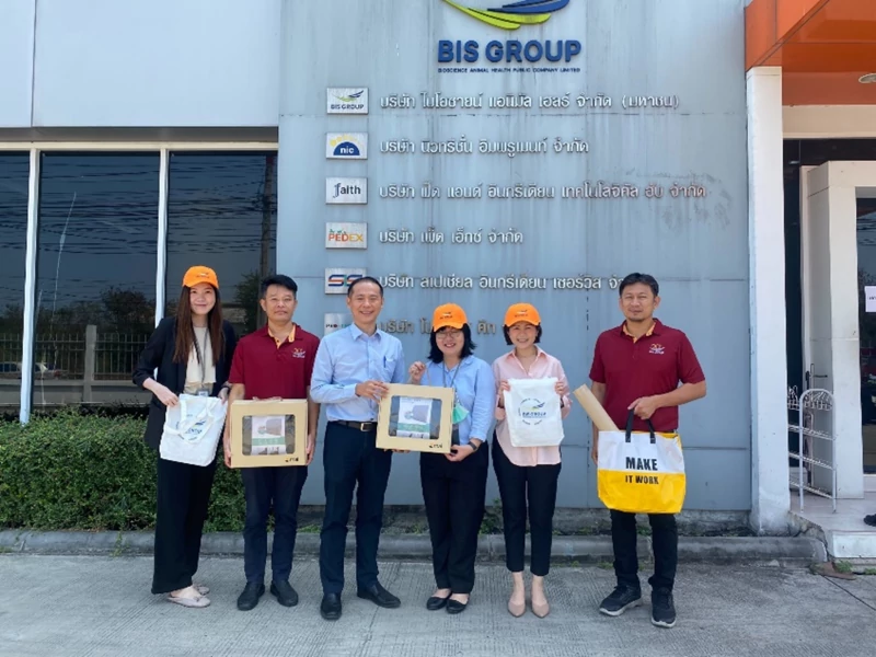 ตัวแทนจากตลาดหลักทรัพย์ เอ็ม เอ ไอ เยี่ยมชมโรงงาน และคลังสินค้า BIS ...